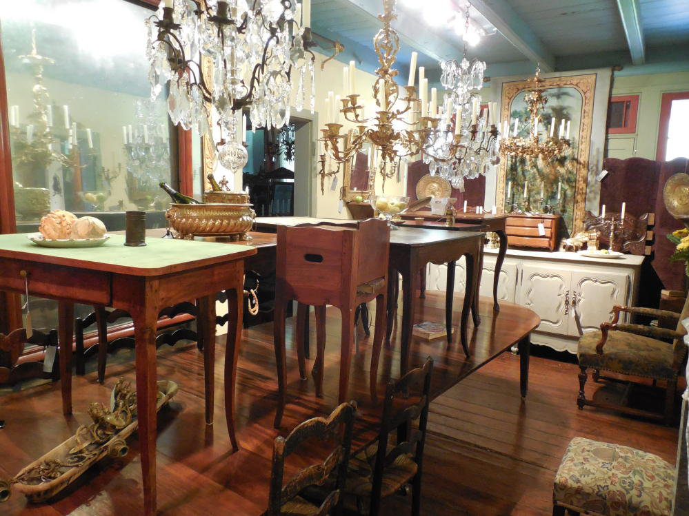 Au Vieux Paris Antiques | Antiquités 17th, 18th & 19th Century